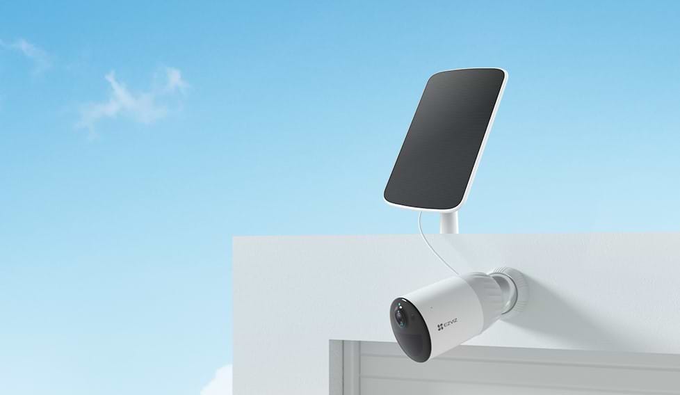 מצלמת אבטחה חיצונית אלחוטית עם פאנל סולארי Ezviz EB3 2K 3MP - צבע שחור ...